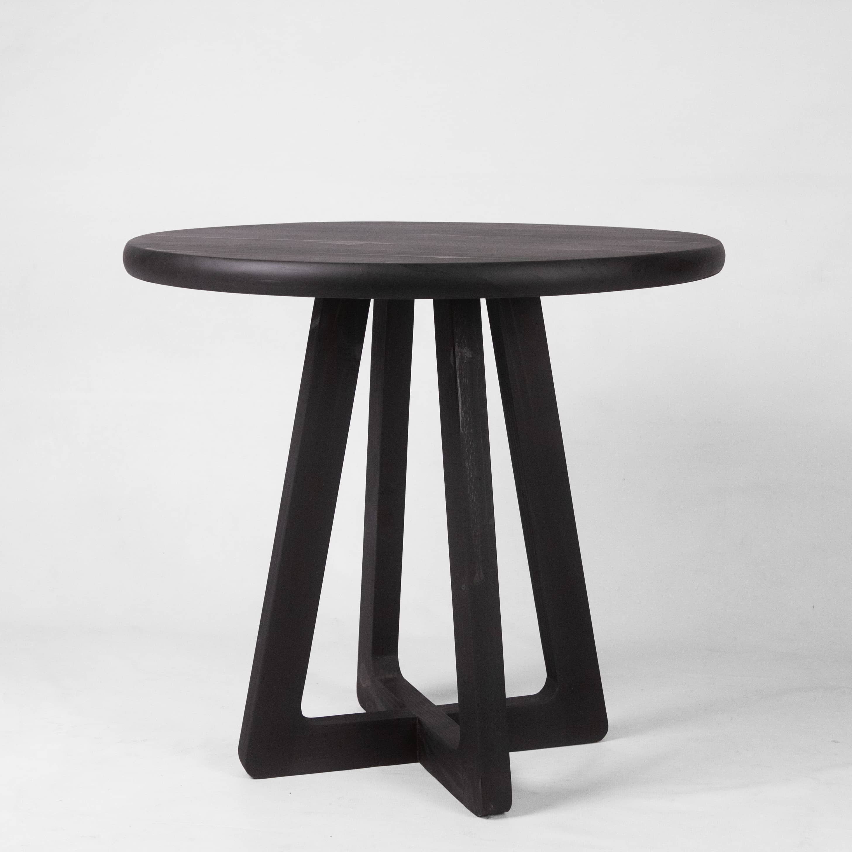 Otto Round Dining Table – Renouve Studios